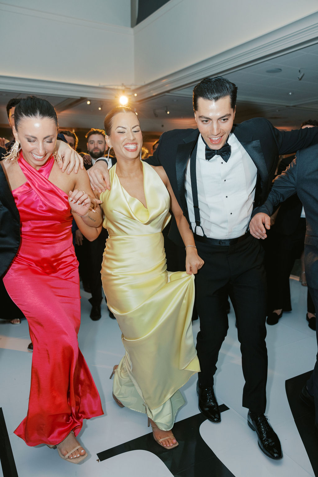 Wedding Guest Outfit Ideas for 2025: Your Ultimate Guide to Style ...